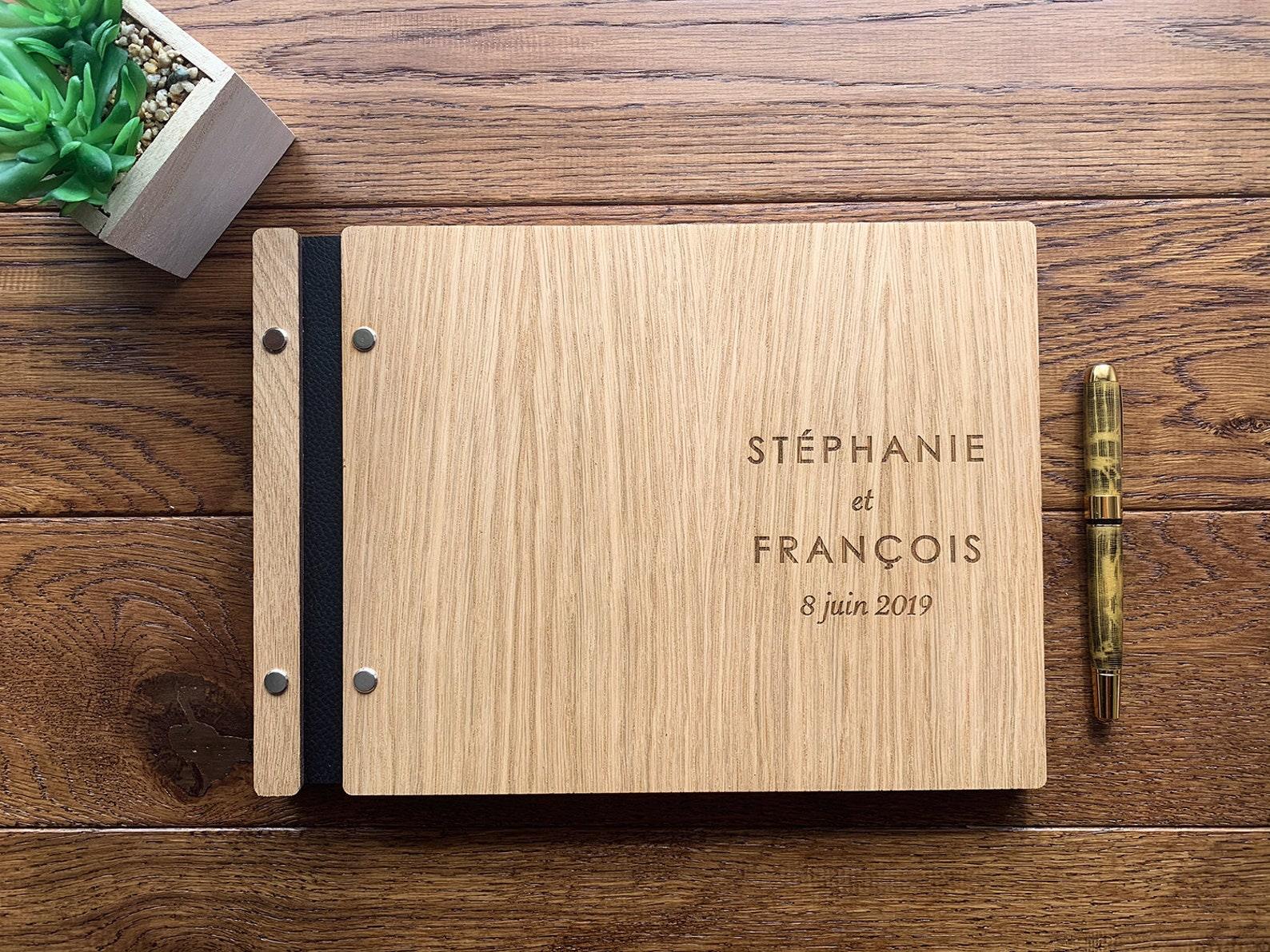 Livre d'or mariage personnalisé et en bois gravé